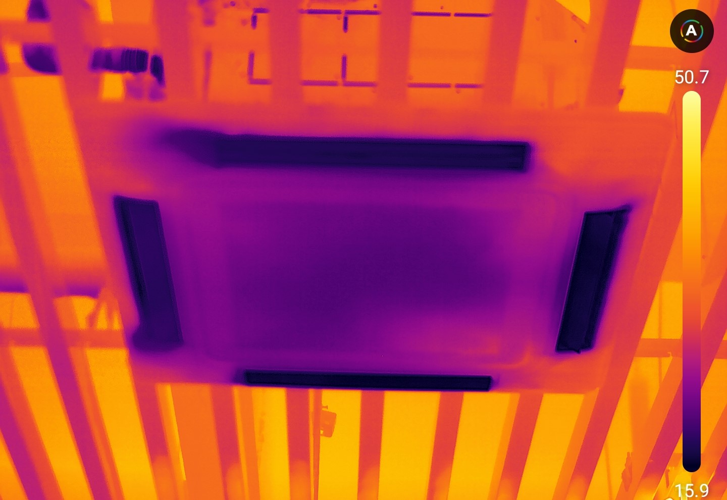 Easier Troubleshooting HVAC/R with Compact Thermal Camera