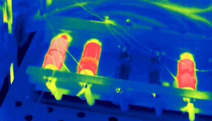 What Can Thermography Detect and Why - Raytron Microelectronics